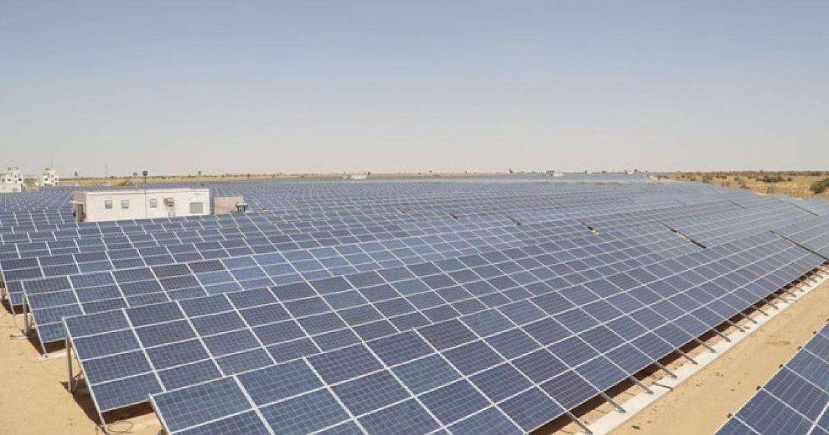 Powering ahead – footprints of large scale renewable energy projects on ...